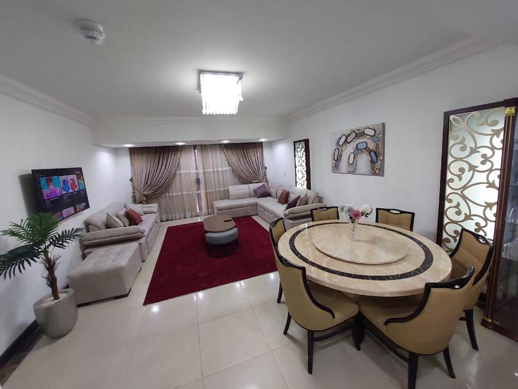Porto New Cairo Towers, Modern Apartment for rent, Kairo (ažurirane ...