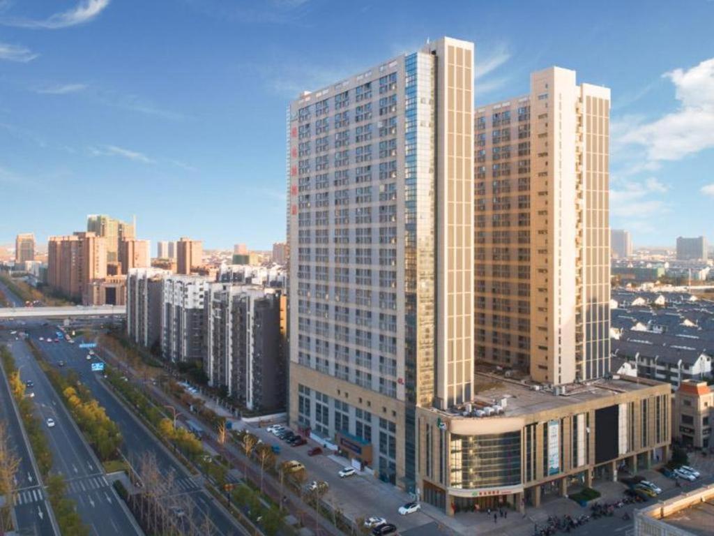 Vienna Hotel Nanjing Lishui Development Zone Jichang Road, Lishui ...