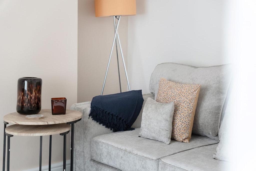 Chic Retreat Coastal Town Sleeps 4, Saltburn-by-the-Sea – Updated 2024 ...