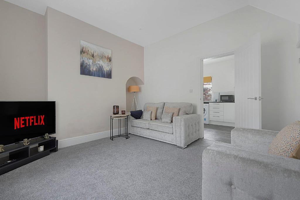 Chic Retreat Coastal Town Sleeps 4, Saltburn-by-the-Sea (updated prices ...