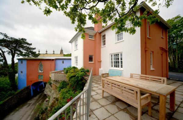 Portmeirion Village & Castell Deudraeth, Porthmadog (updated prices 2025)