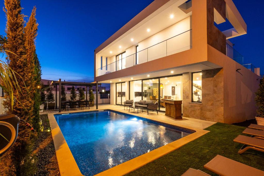 Villa Kambole, Albufeira (updated prices 2026)