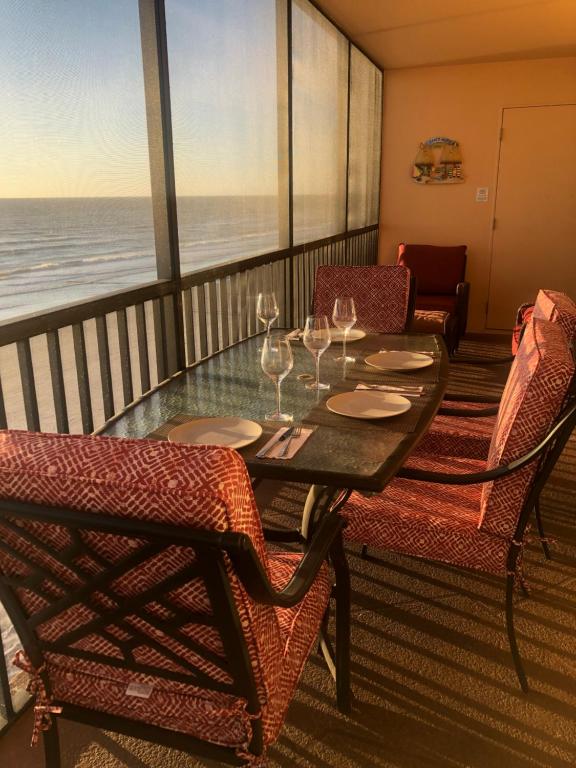 VILLA MADEIRA 501 Condo, St. Pete Beach (updated prices 2026)