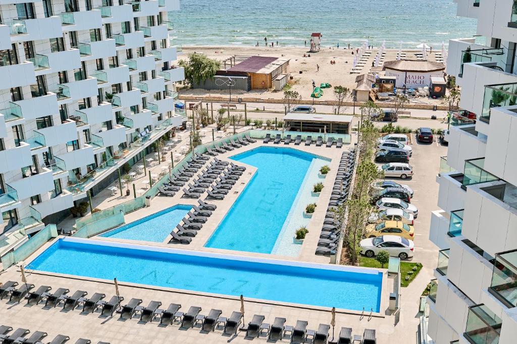 Topaz - Jacuzzi & Sauna Infinity Resort, Mamaia Nord – Updated 2024 Prices