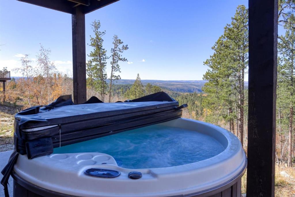 Rolling Pines Overlook, Lead (updated prices 2025)