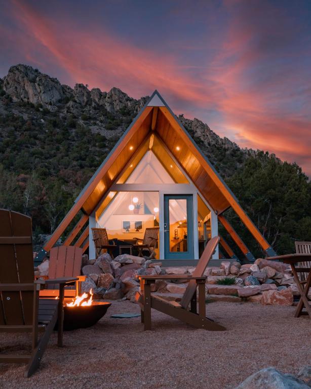 Thimble Rock Point, Gateway (updated prices 2026)