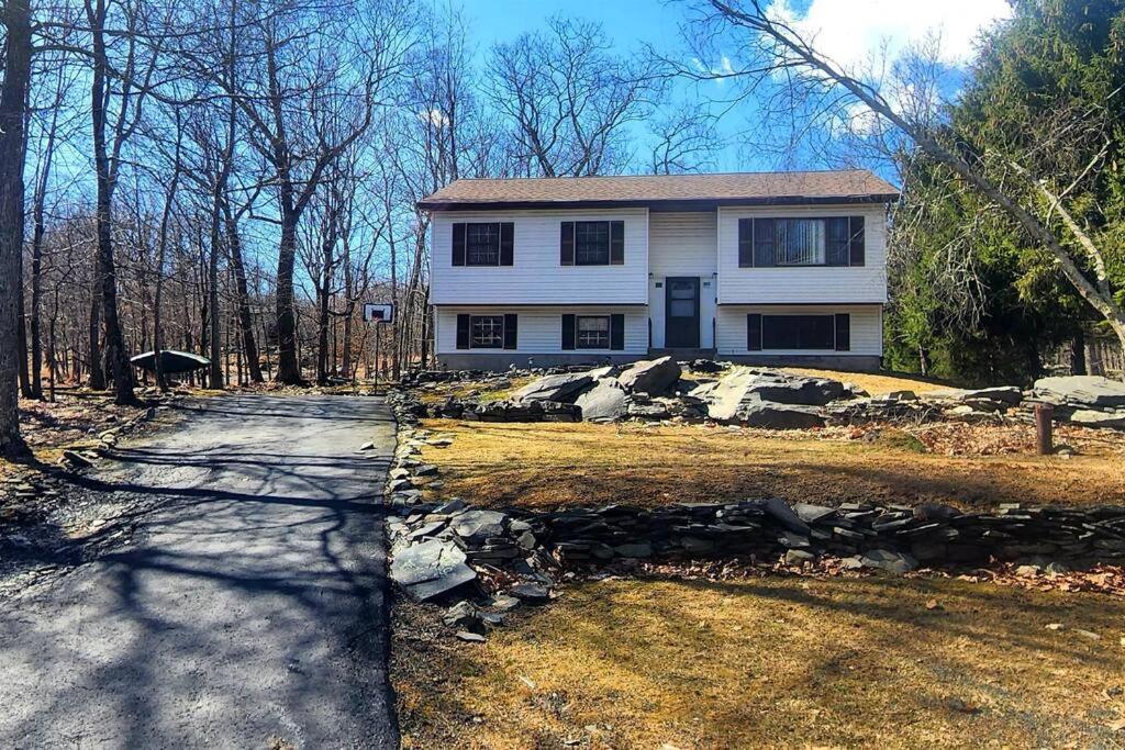 Poconos Retreat, Bushkill (updated prices 2025)