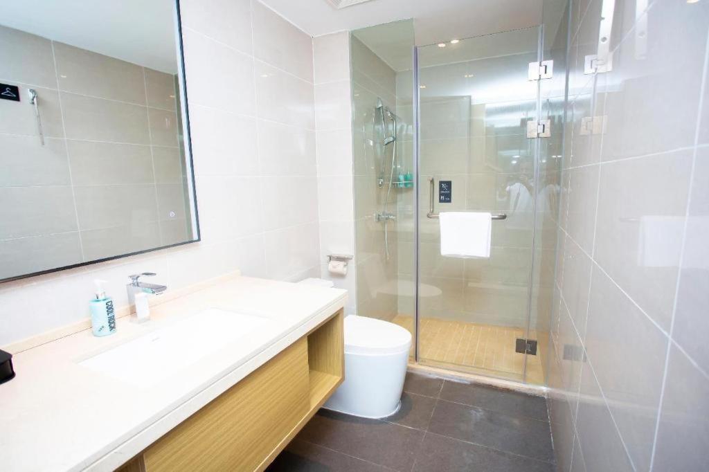 City Comfort Inn Yichang Zigui Three Gorges Dam Binhu, Huanglingmiao ...