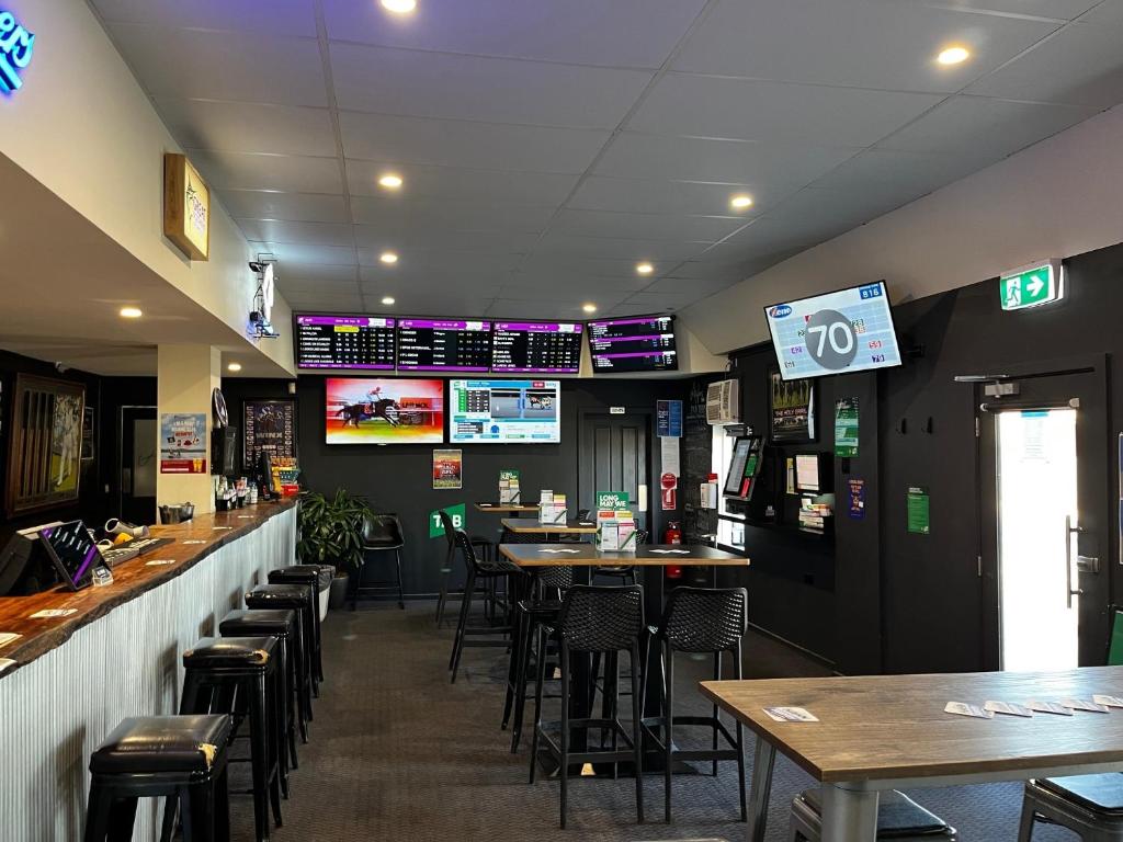 The Anglers Inn, Wallaroo (updated prices 2025)