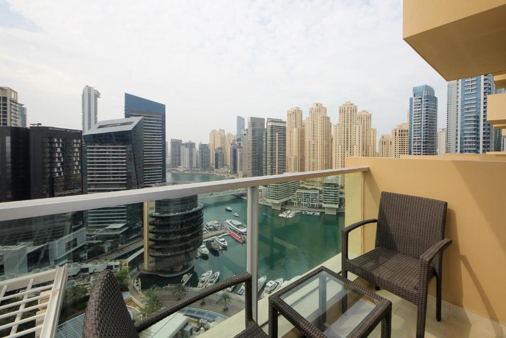 Luxury Marina View Apartment in JW Marriott Residences, Dubai (updated ...