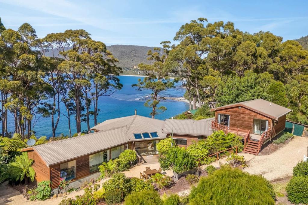 Osprey Lodge, Eaglehawk Neck (updated prices 2025)