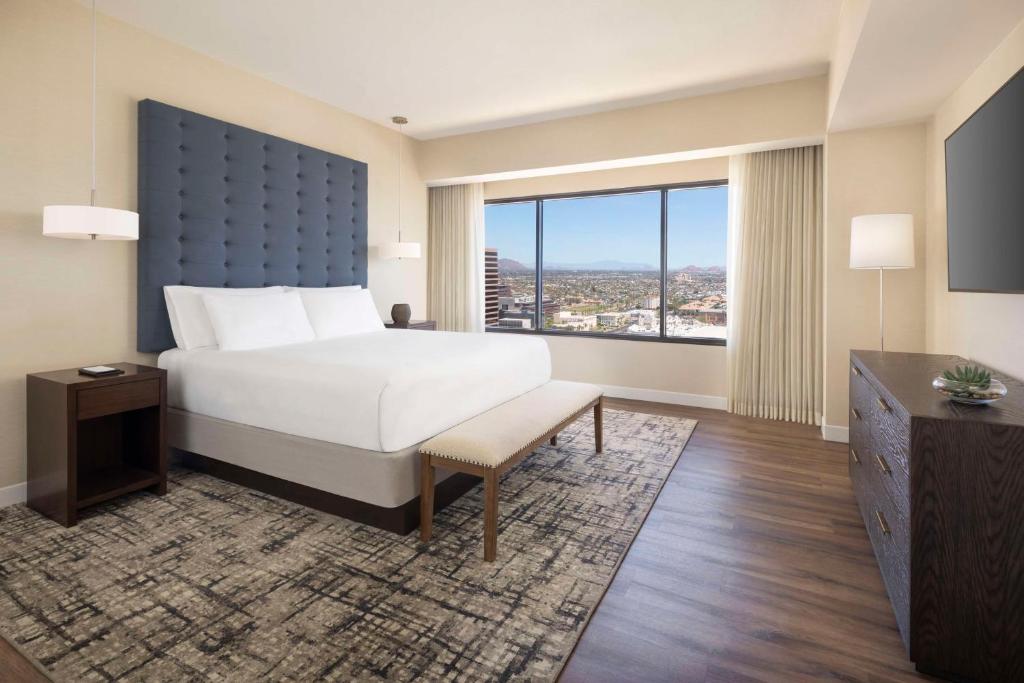 Hyatt Regency Phoenix Downtown, Phoenix (updated prices 2025)