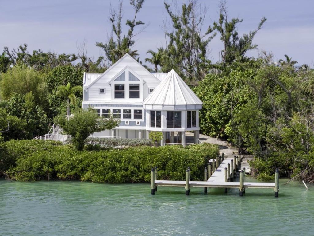 Holley House home, Captiva (updated prices 2026)