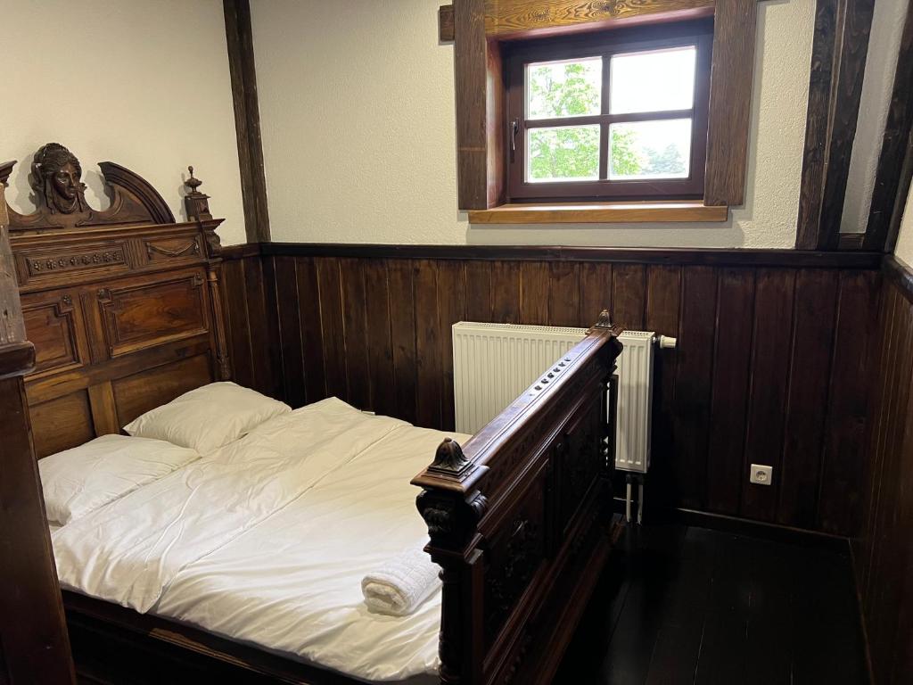 Senasis Rambynas, Lumpėnai (updated prices 2025)