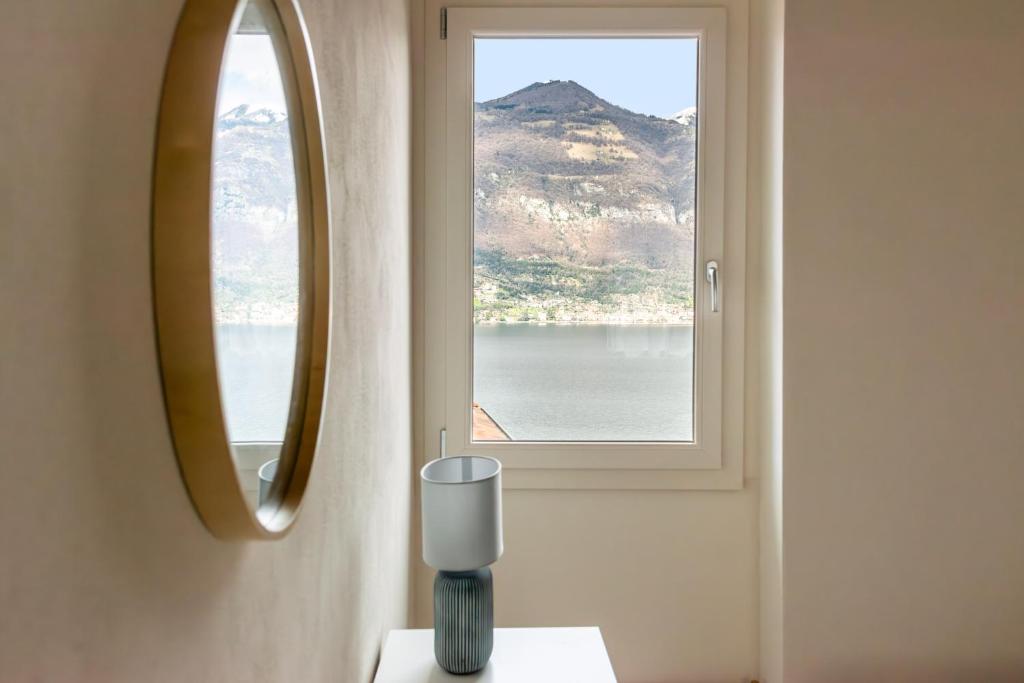 New stone house lake view - 2, Lezzeno (updated prices 2026)