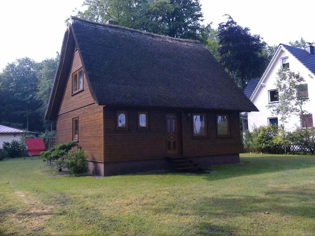 Ferienhaus am Strand GM 69668, Graal (updated prices 2024)