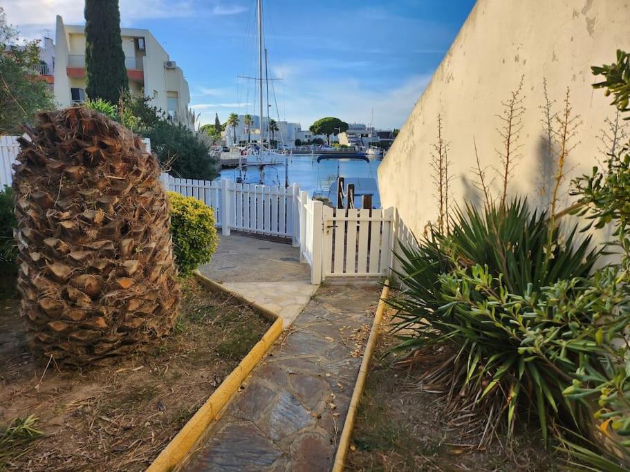 Marina Les Voiles, Le Grau-du-Roi (updated prices 2026)