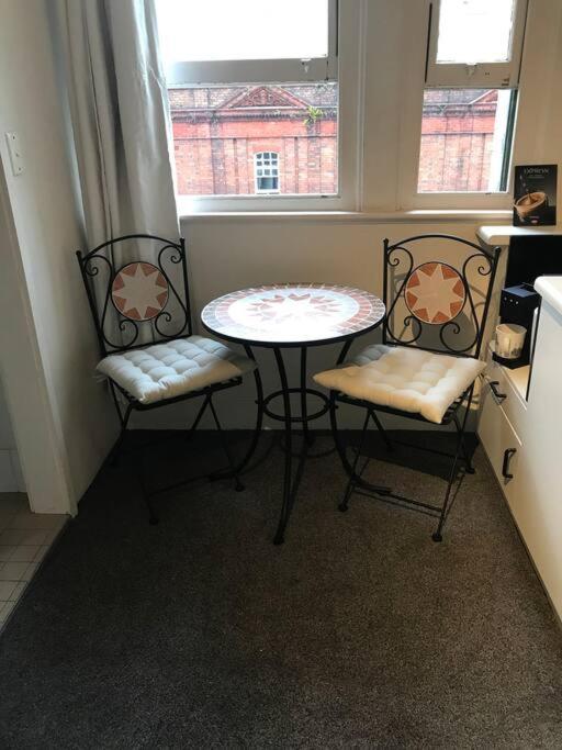 Taylor Square, Bourke St, Surry Hills, Darlinghurst, Sydney (updated ...