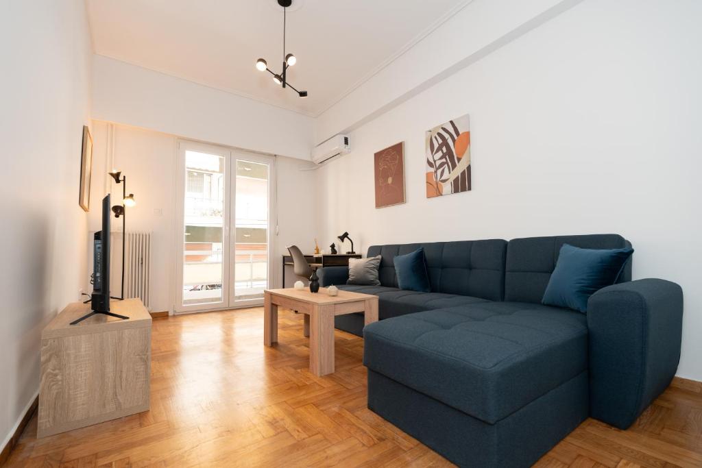 Contemporary Chic Apartment in the Heart of Athens, Athens (updated ...