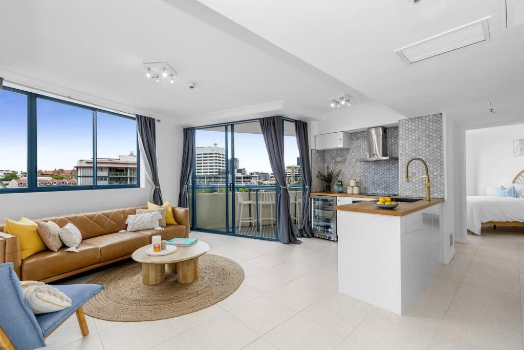 Spacious 2BR- centre of Brissy!, Brisbane (updated prices 2025)