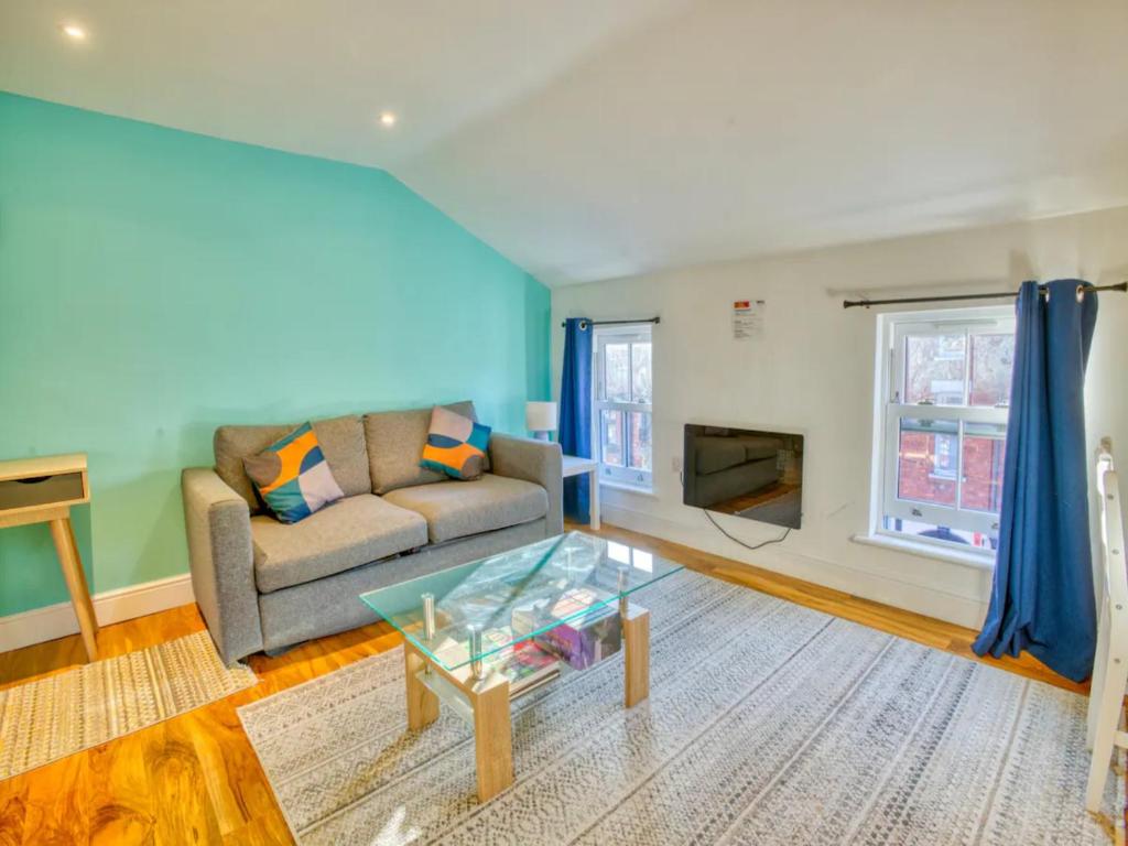 Pass the Keys Cathedral View Apartment Two, Lincoln (updated prices 2024)
