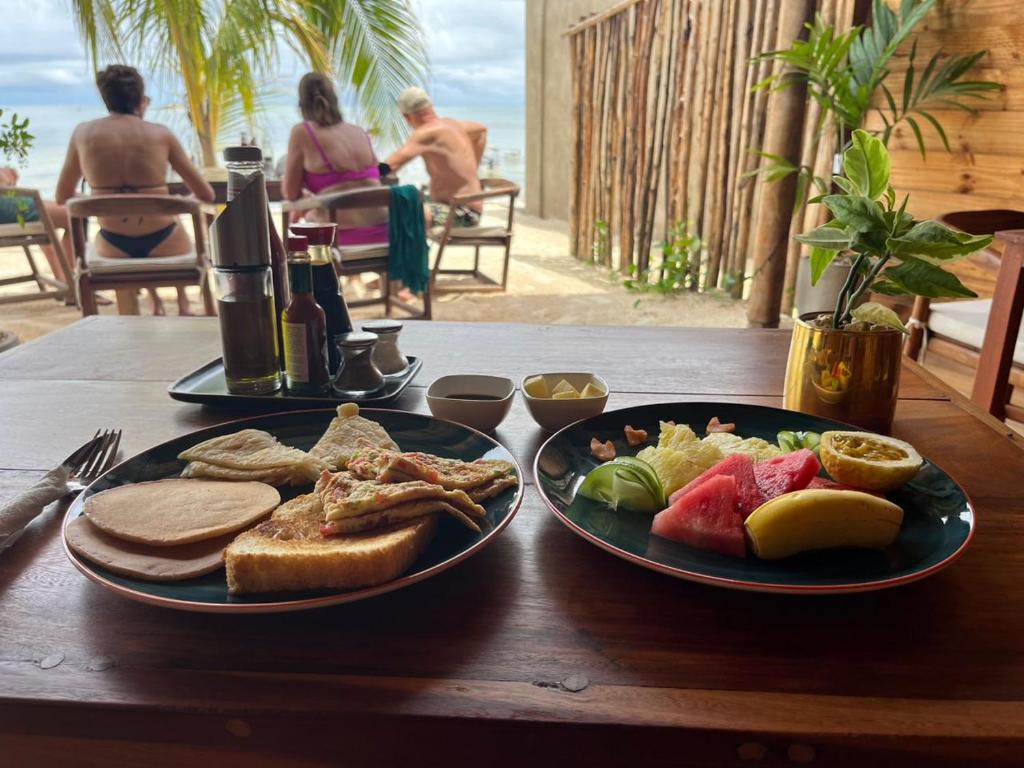 Aluna Beach Apartments, Nungwi (updated prices 2025)
