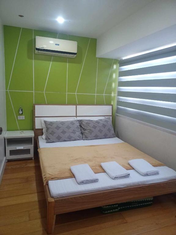2 Bedrooms Units Forbes Area 5th Avenue BGC Center, Manila (updated ...
