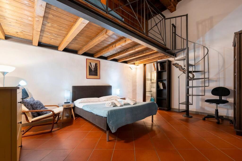 Keys of Italy - Serragli 55 - Stile rustico rinascimentale in Oltrarno ...