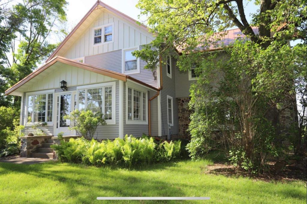 Large Farmhouse near RA, Kohler and Golf. Exclusive amenities and room ...