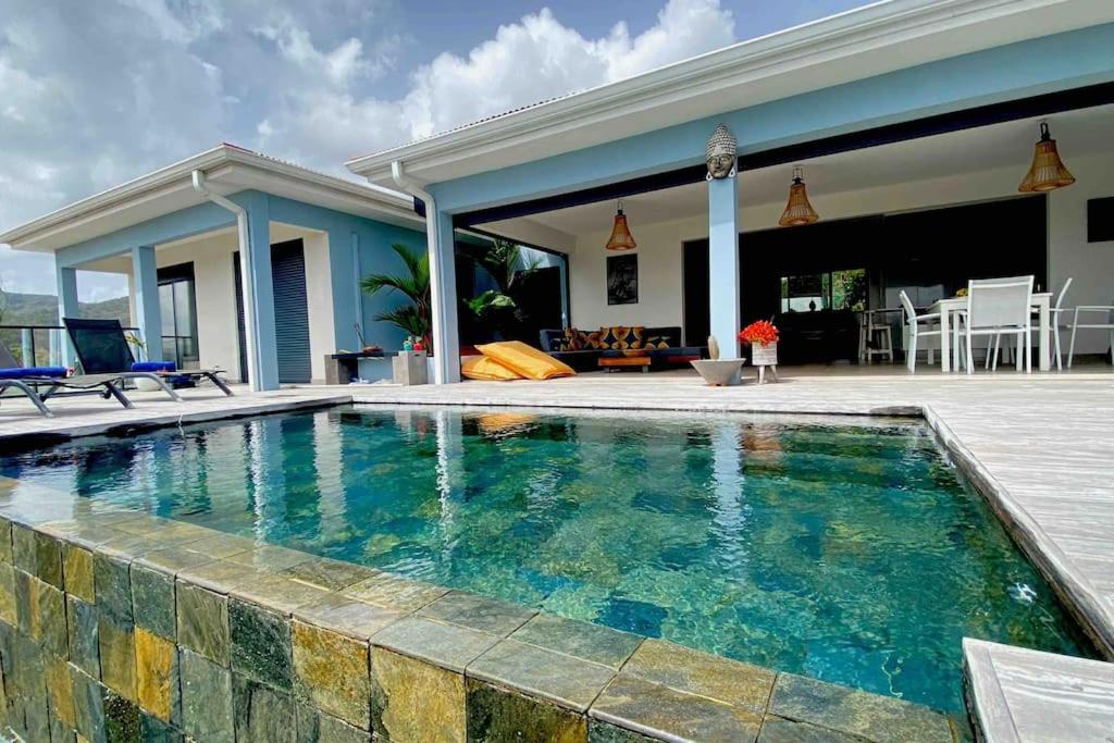 Villa bleu caraïbes, Ле-Труаз-Иле (актуальные цены 2025 года)