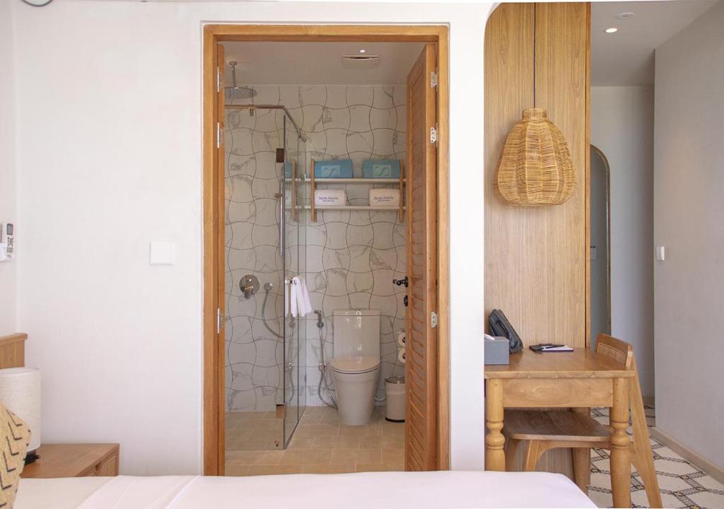 Stone Beach Club, Dhiffushi (updated prices 2025)