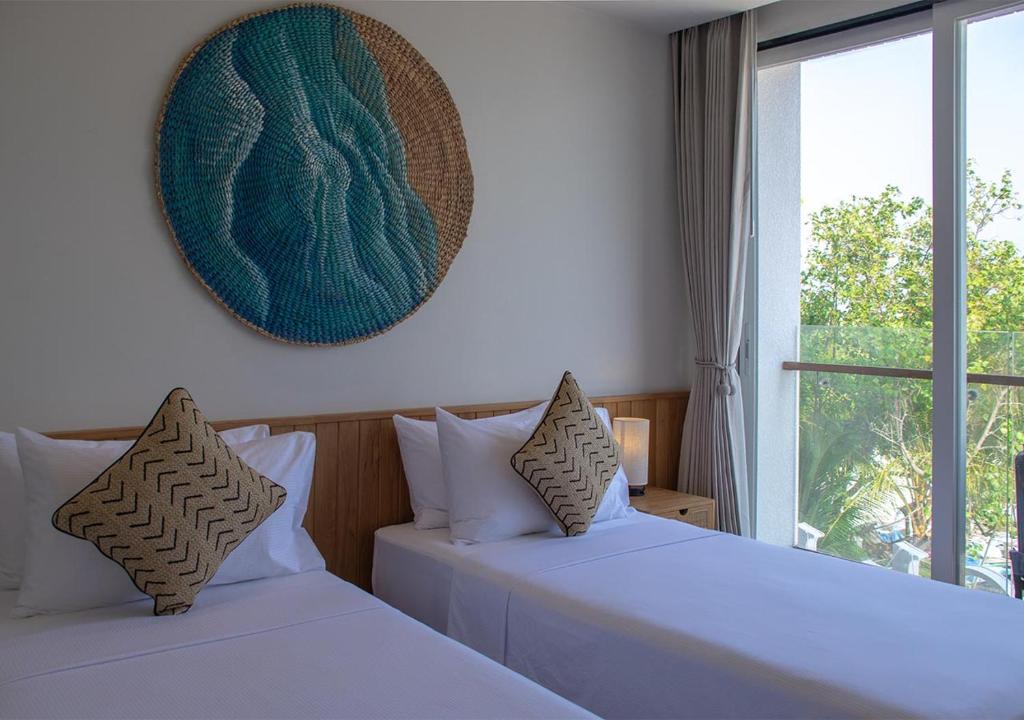 Stone Beach Club, Dhiffushi (updated prices 2025)