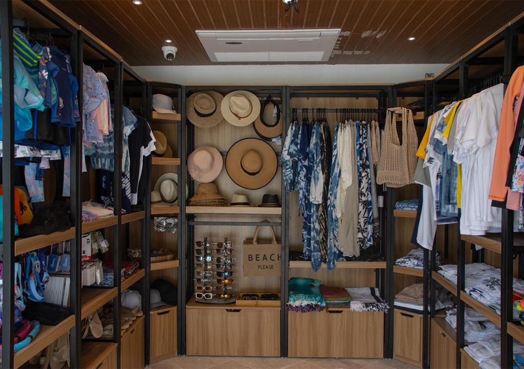 Stone Beach Club, Dhiffushi (updated prices 2025)