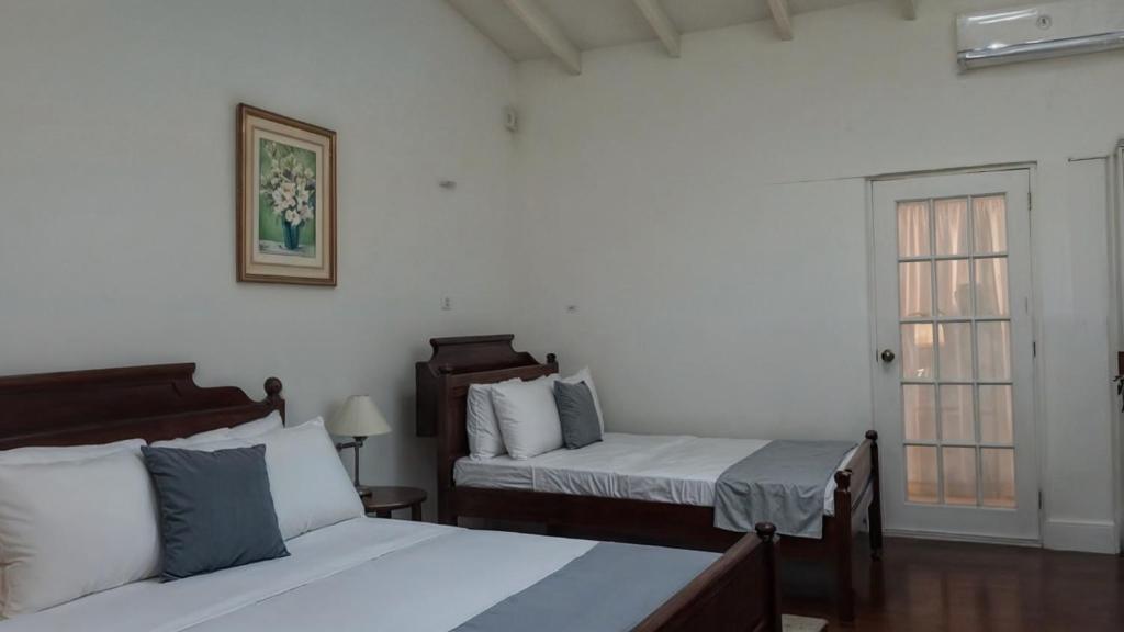 Rainbow Inn, Grand Bras (precios actualizados 2025)