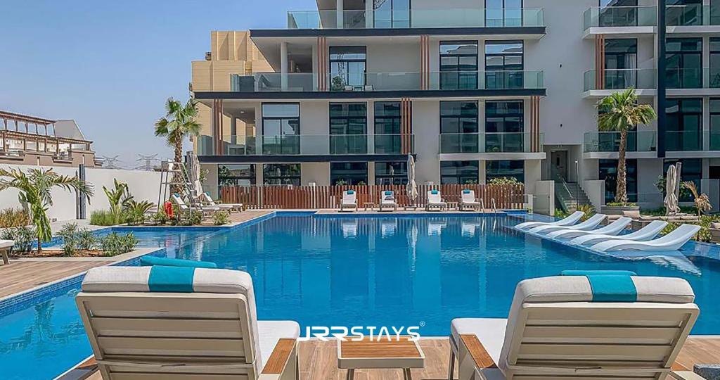 Luxurious 1BR JVC - Prime Location at Oxford 212, Dubai (updated prices ...