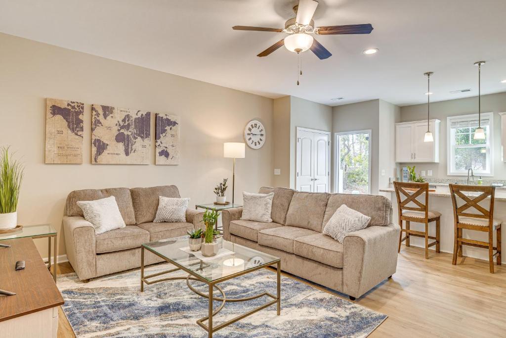 Coastal Beaufort Abode - Pool Access, Near Beaches, Beaufort (updated ...