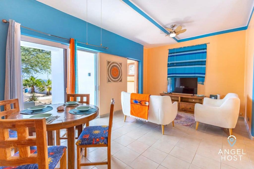 Bayview Home with Office Rooftop and Palapa Tower, El Sargento (precios ...