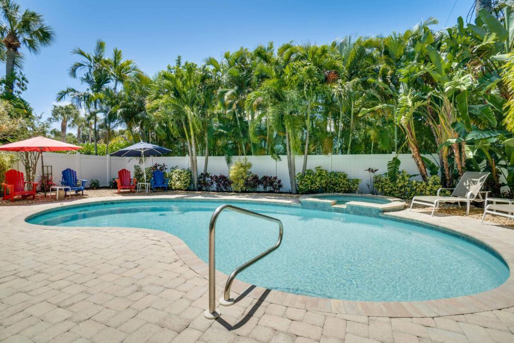 Oversized 3 Bedroom Home with Pool, Spa, Elevator, Holmes Beach ...