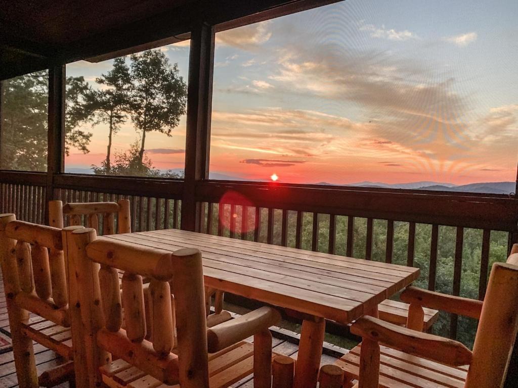 Mount Watson Lodge, Mineral Bluff (updated prices 2026)