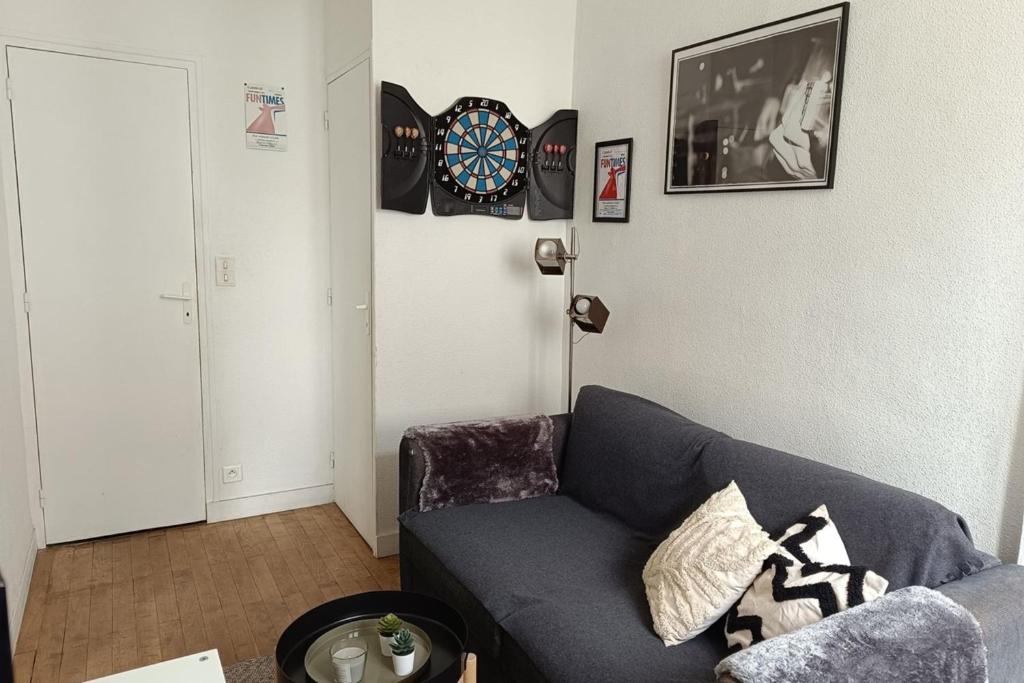 Beautiful cocoon close to the town center, Nantes (updated prices 2025)