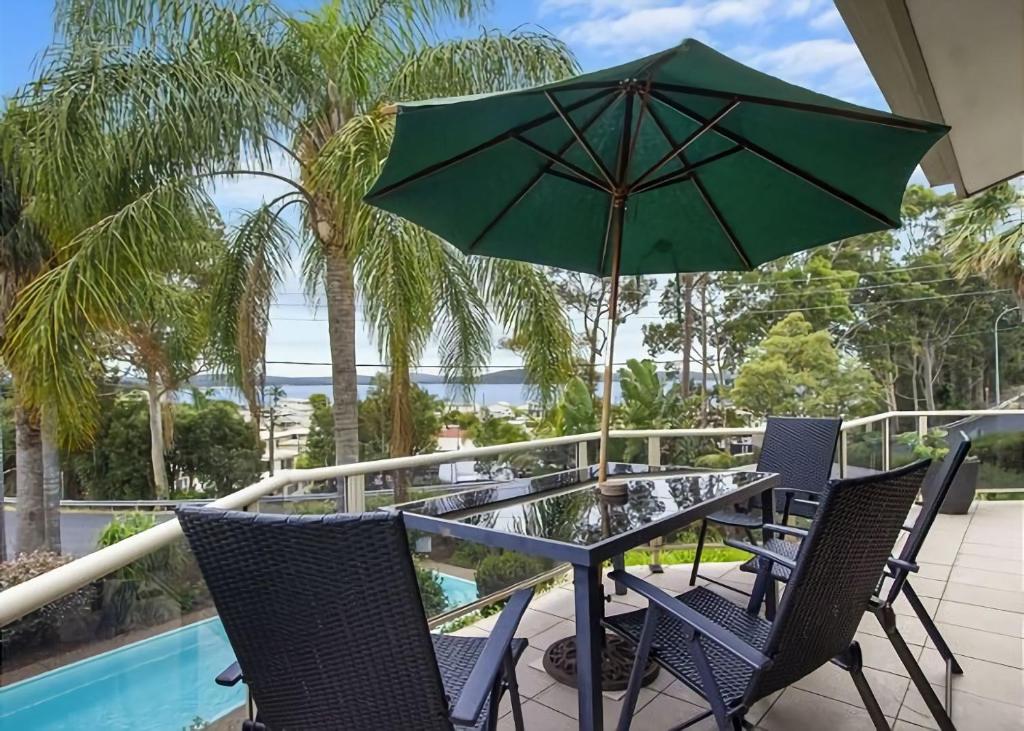 Beach Road The Somers managed by Batemans Bay Accom, Batehaven (updated ...
