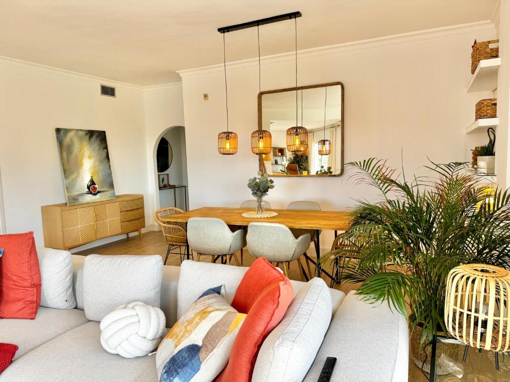 Rio Real Golf Marbella - EaW Homes, Marbella (updated prices 2025)