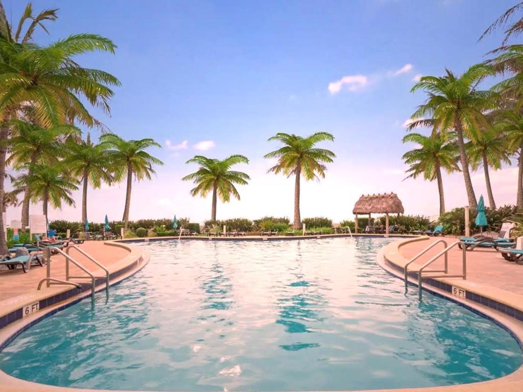 Beach Bliss: Pool Ocean Access Perfect Getaway, Hollywood (updated ...