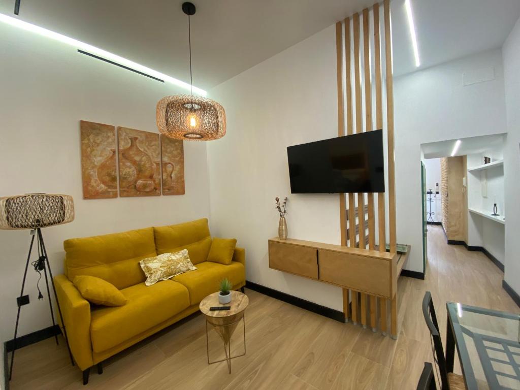 Pureza 41A, Seville (updated prices 2025)