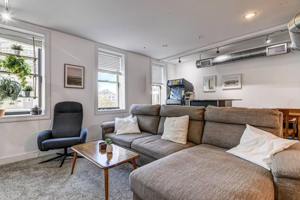 Lovely 2-Bedroom Unit in Springfield, Springfield (updated prices 2026)