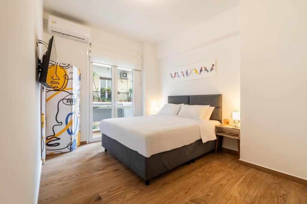 Carpe Diem 1BD apt. 7' to metro Panepistimio, एथेंस की (2026 के लिए ...