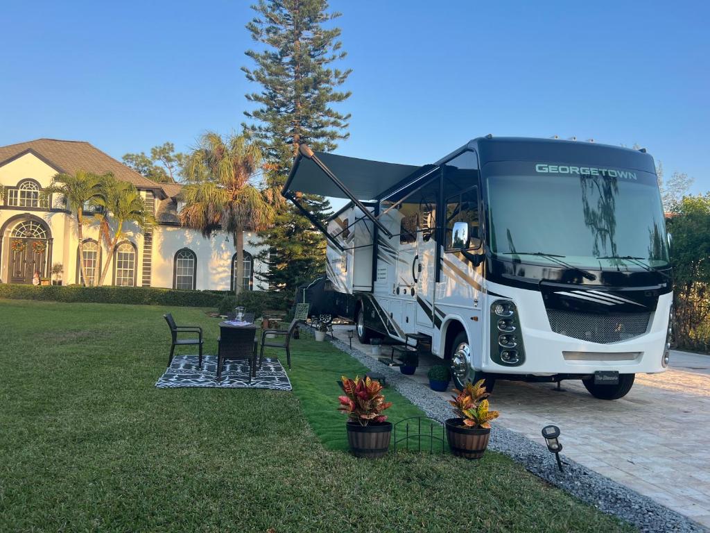 The Magic Motor Home, Parkland (updated prices 2026)