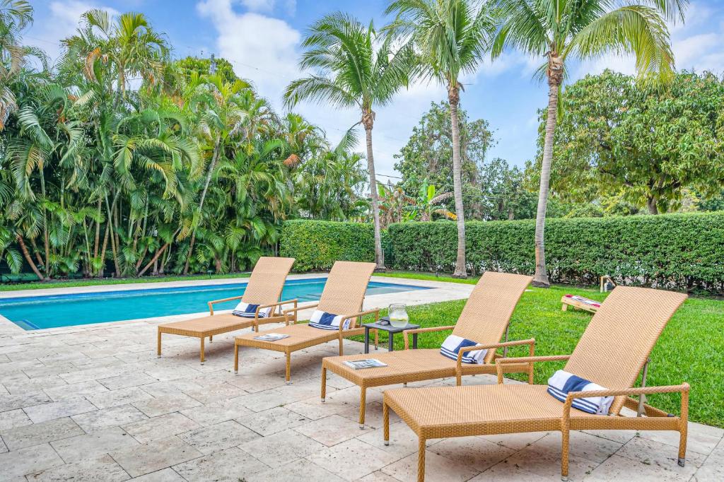 Samadhi - NEW 15 min drive to Ultra, by Newman Hospitality, Miami ...