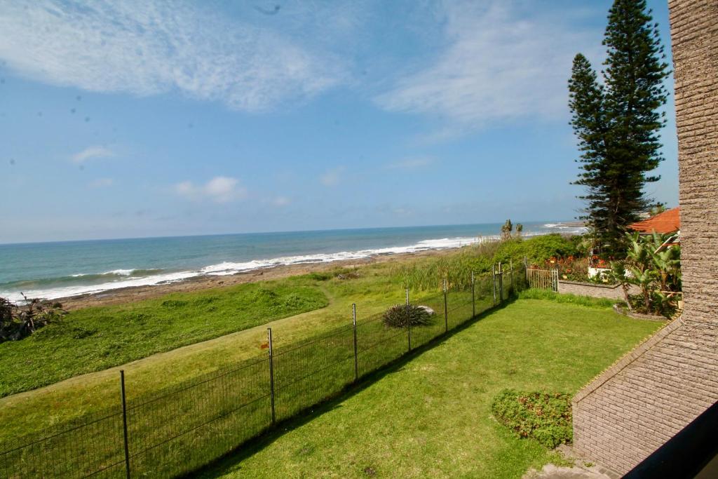 Summer Rocks 7, Uvongo Beach (updated prices 2025)