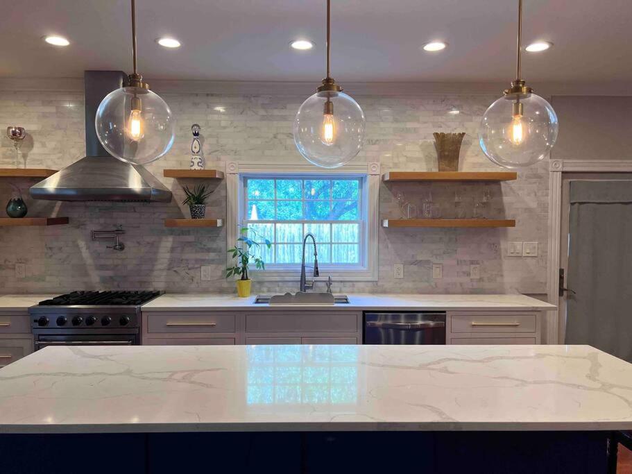 Chilax with family, Fairfield (updated prices 2024)